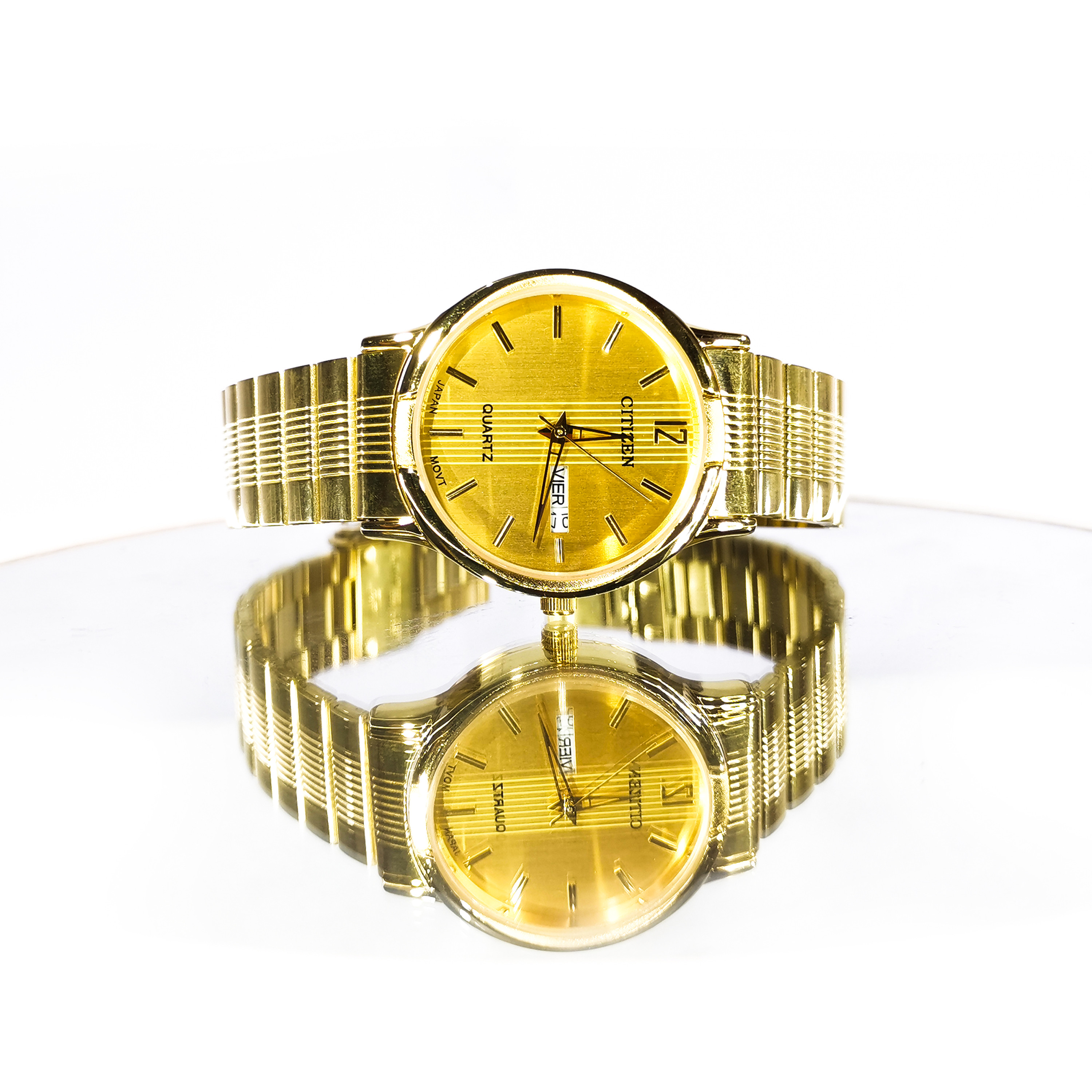 Citizen Men's Watch GLD-GL | Auramart.lk